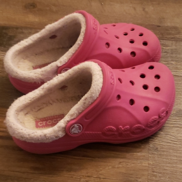 CROCS | Shoes | Girls Pink Crocs Size 213 | Poshmark
